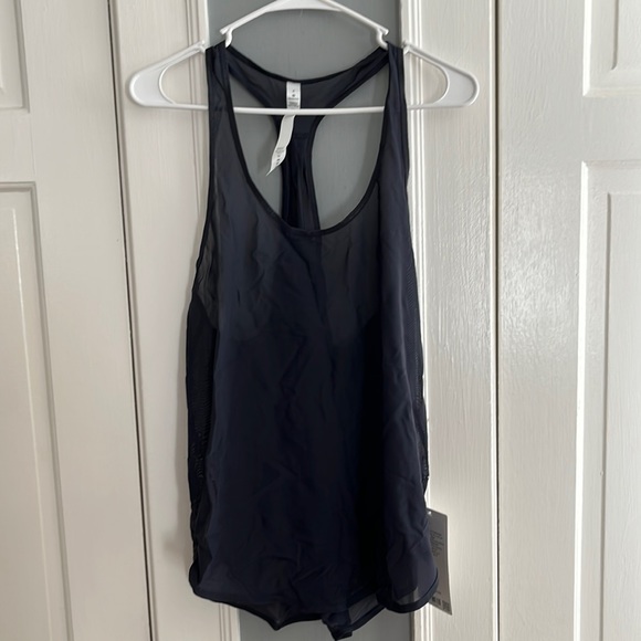 Tops | Bnwt Lulu Lemon Tank Top | Poshmark